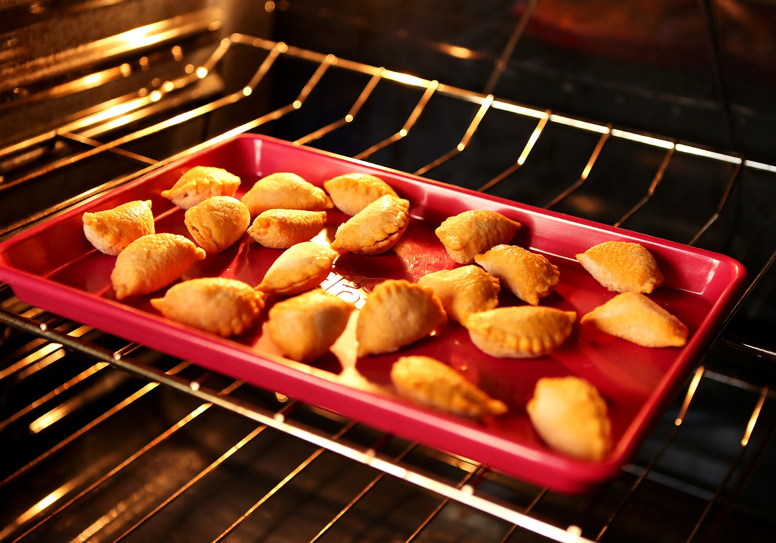 Snow Days Pizza Bites Review (2022) | The Quality Edit