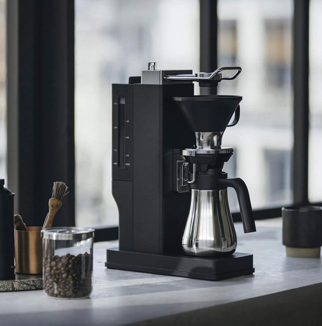 BALMUDA Coffee Maker Review (2024) Is This Ultra-Premium Pour Over ...