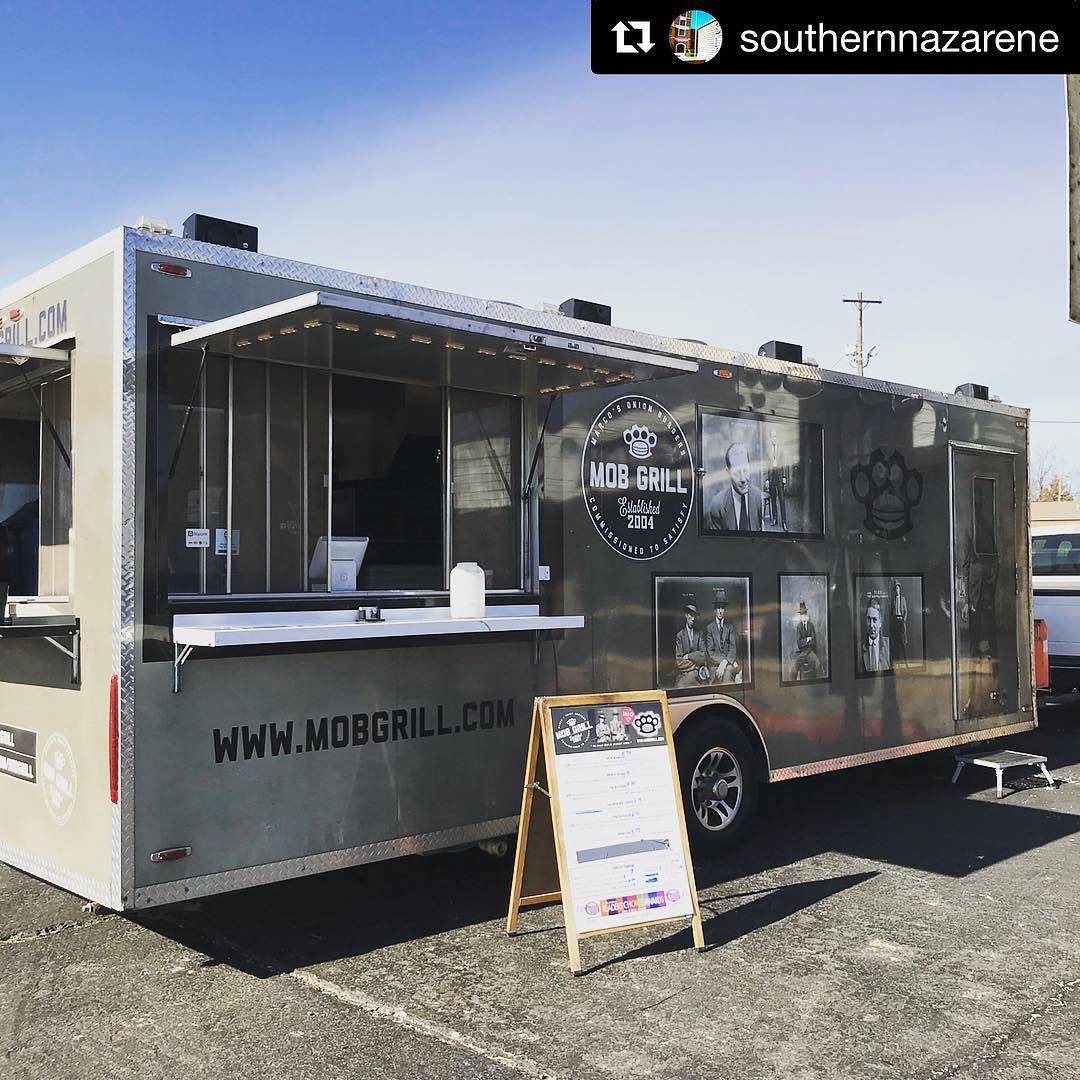 MOB Grill | Okie Food Trucks