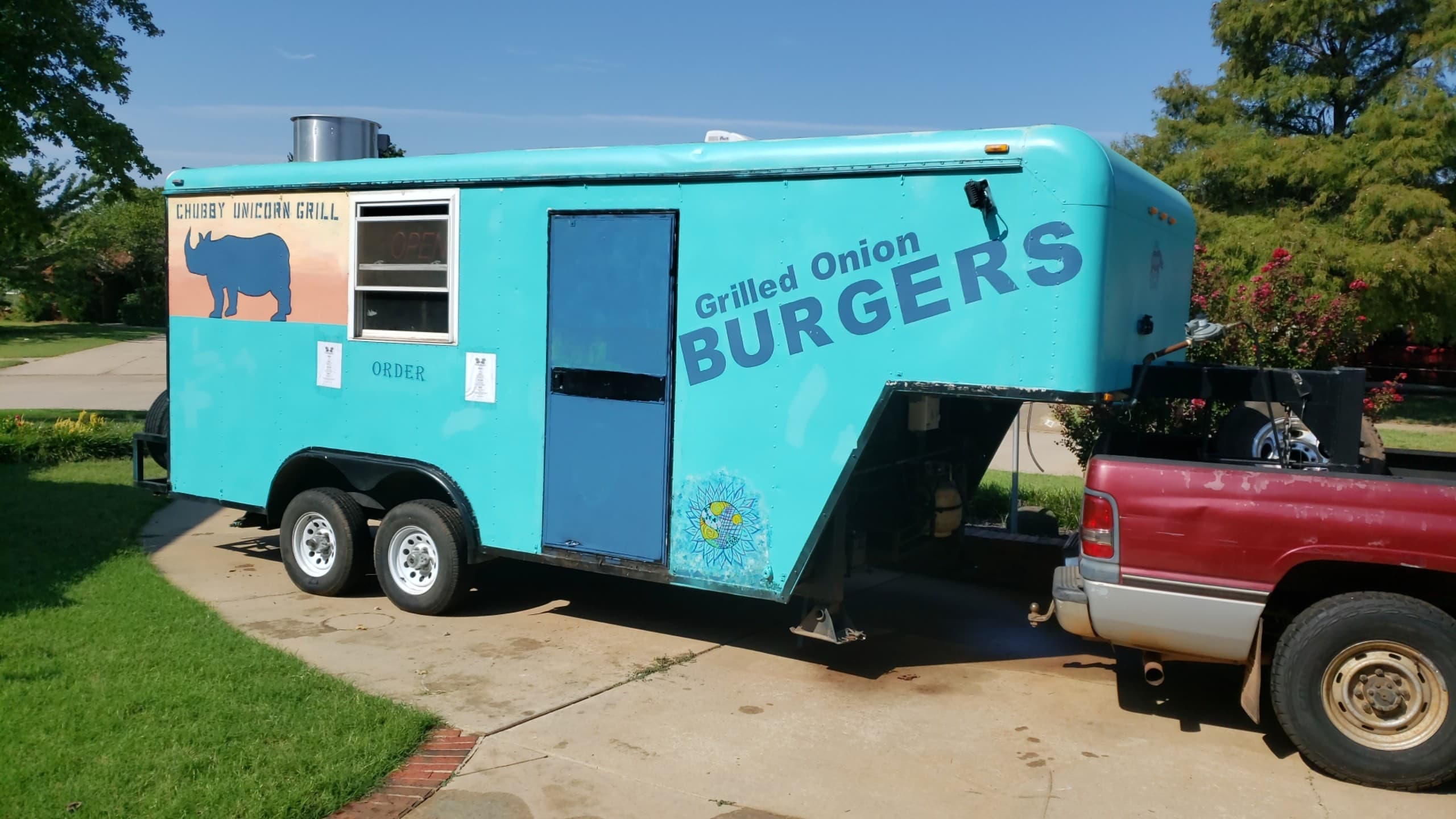 Chubby Unicorn Grill | Okie Food Trucks