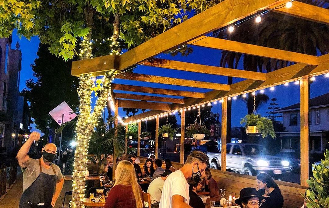 Complete guide to parklets — and how to build them | Parkade