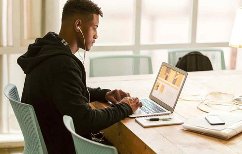 How To Manage Multiple Freelance Clients Without Burning Out | Upwork