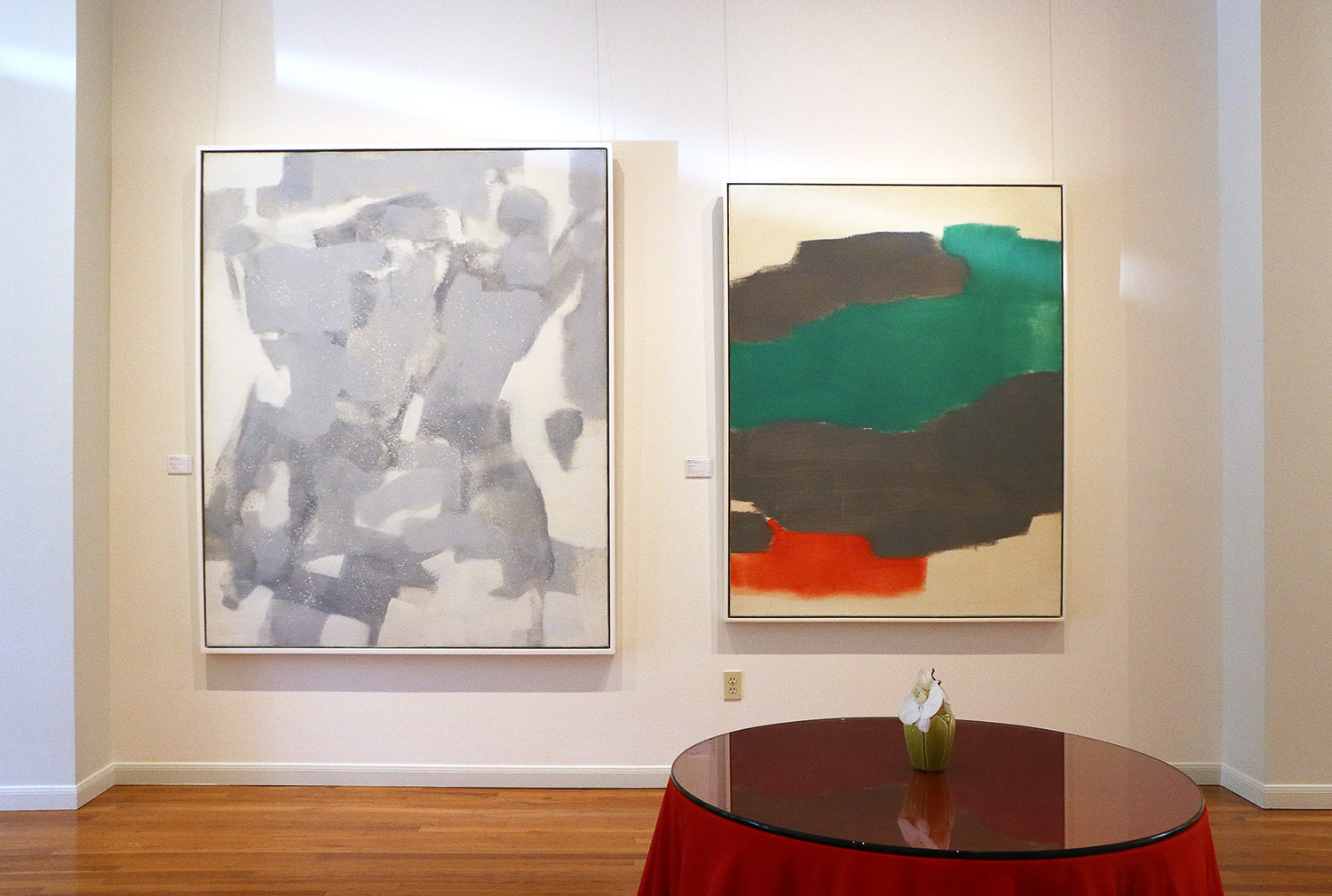 Carl Holty: Floating Forms | Luminous Color - Jody Klotz Fine Art