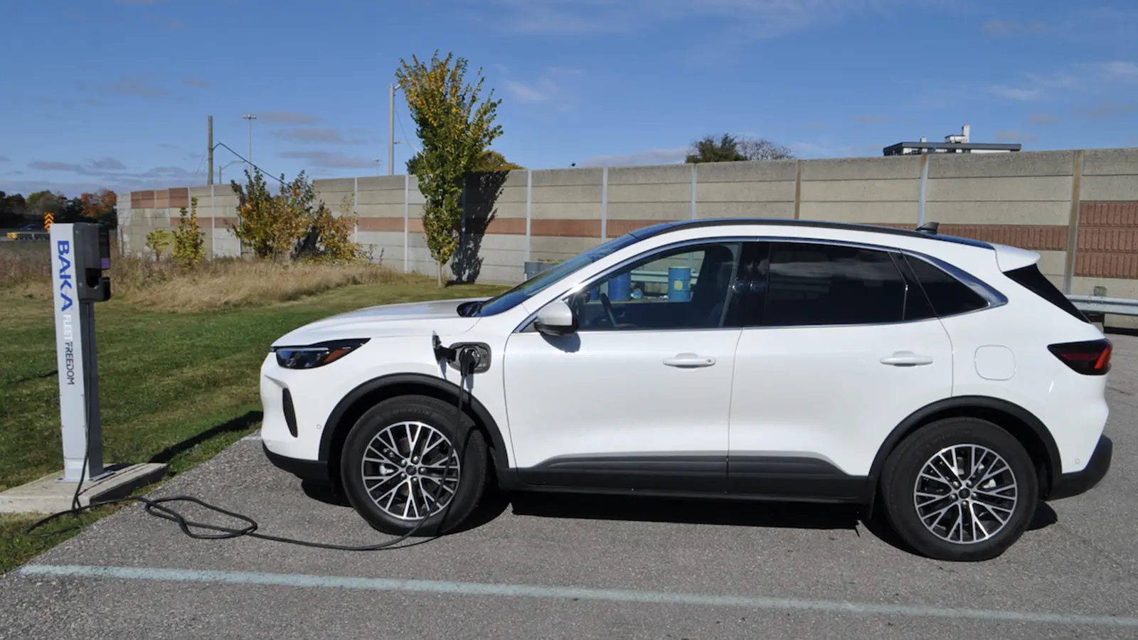 Road Test: 2024 Ford Escape PHEV | GreenCars