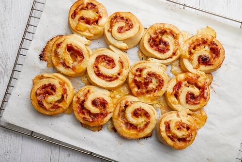Bacon and Cheese Scrolls | NZ Pork