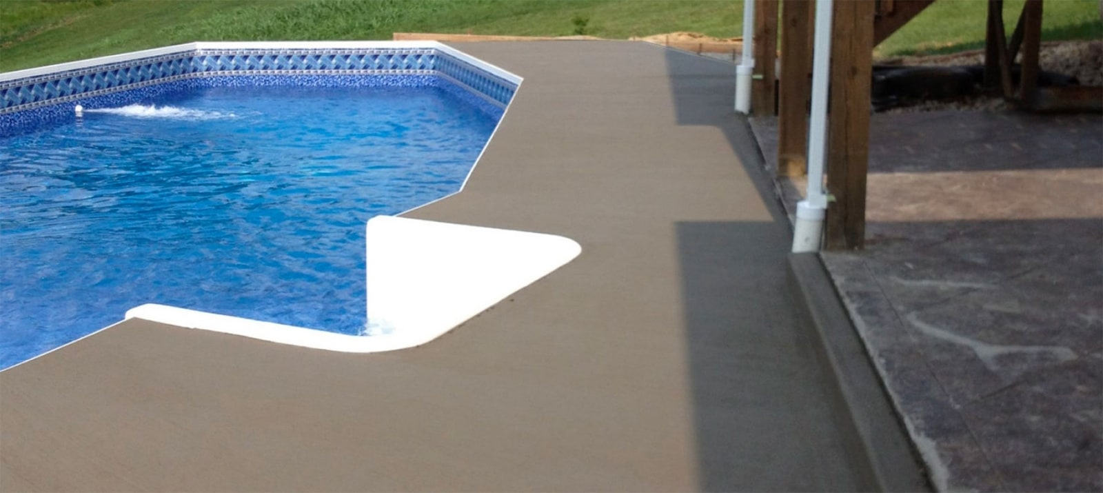 Lake Champlain Pools - Rockwood Semi-Buried