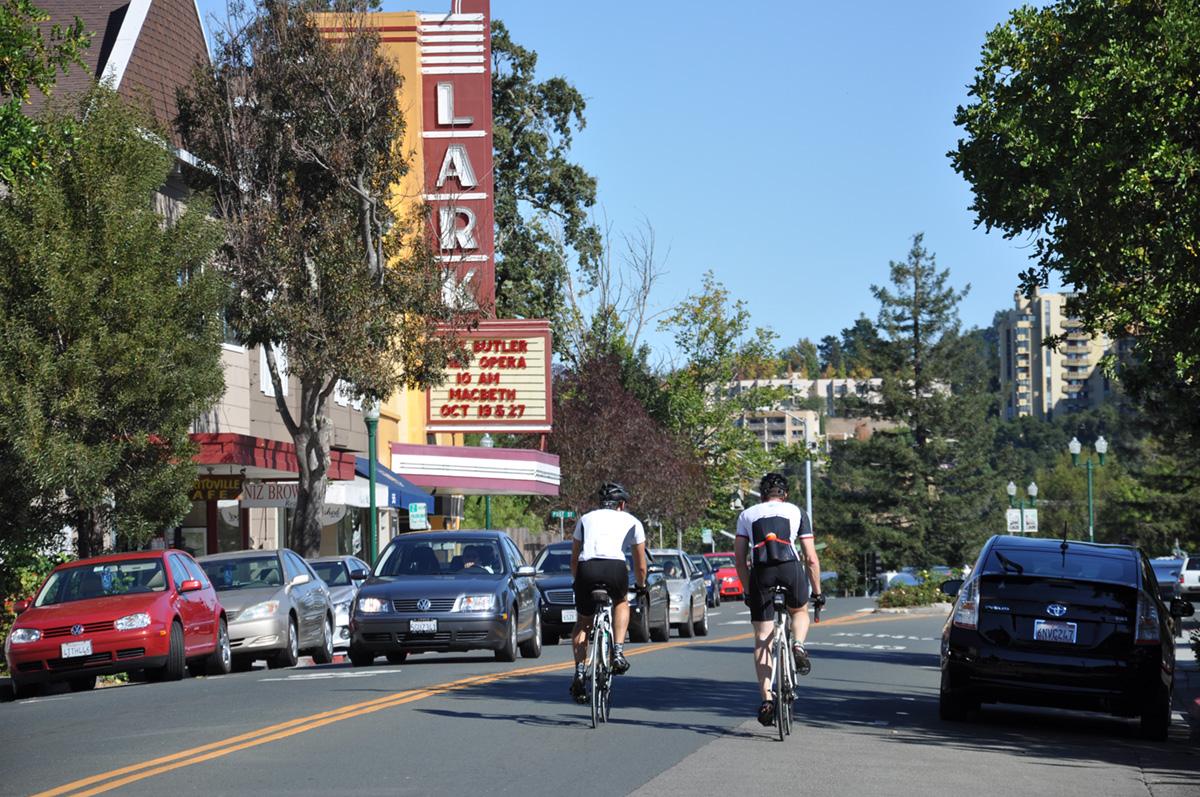 Downtown Dining in Larkspur