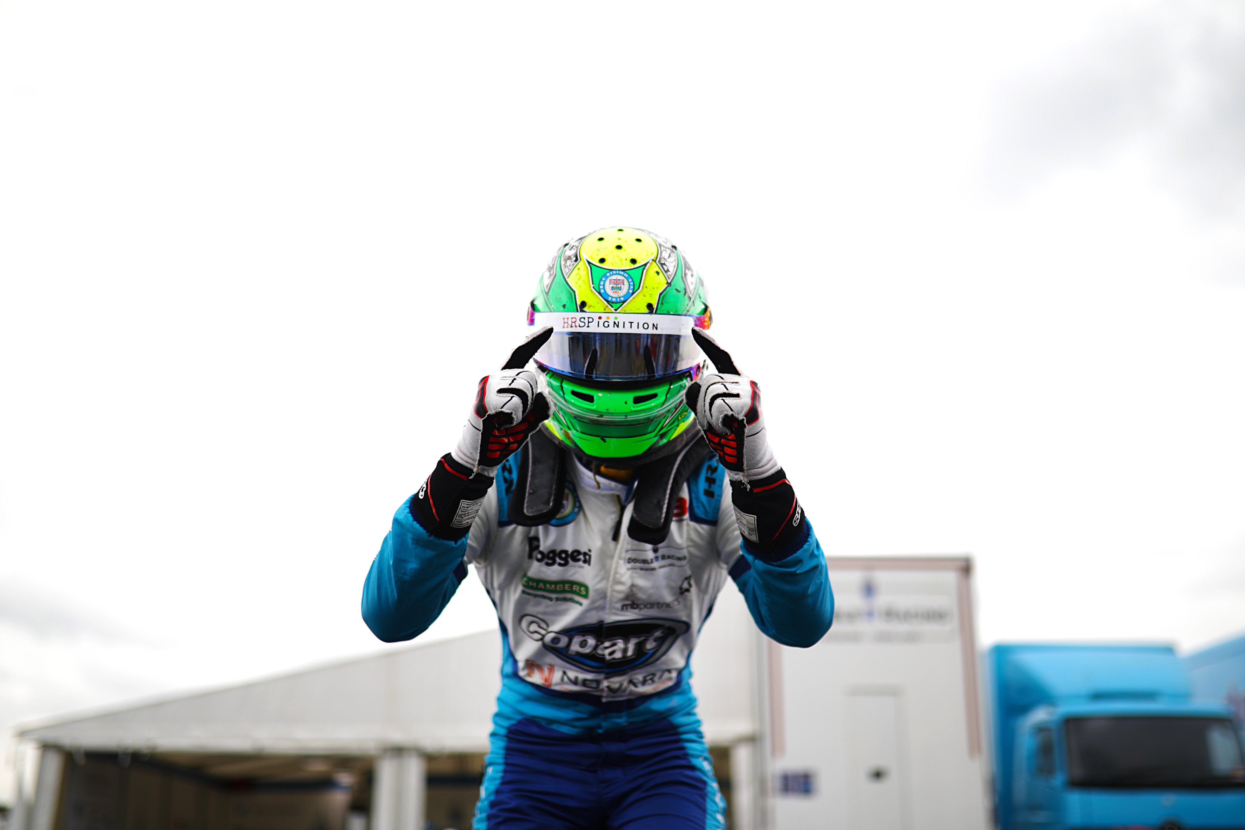 Louis Foster scores maiden BRDC British F3 victory at Donington Park