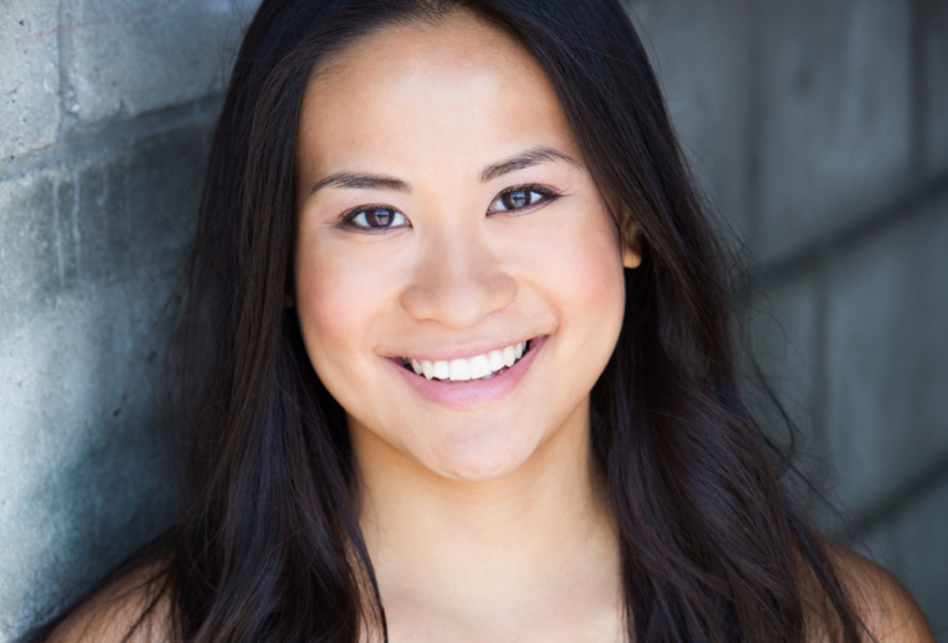 Reader: Meet Janelle Villas