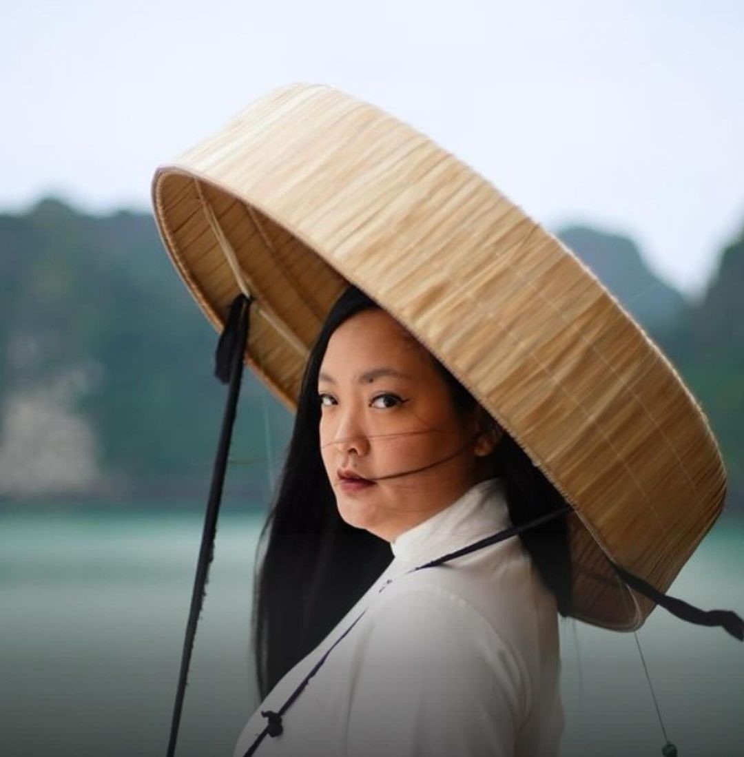 Reader: Amanda Nguyen: Pioneering The Stars as the First Vietnamese ...