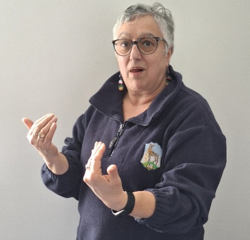 Read our tips for good communication this Deaf Awareness Week. | News