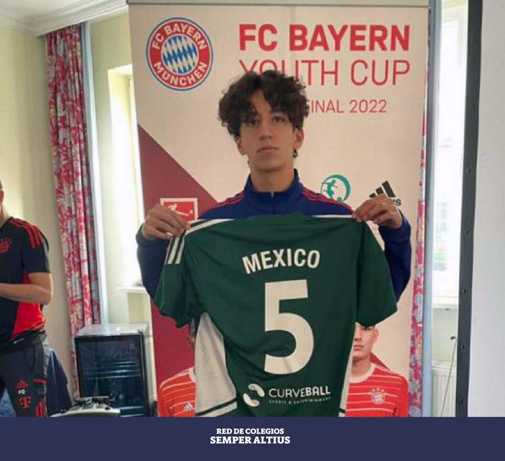 Carlos Colina Bucciarelli, egresado del Himalaya International School ...