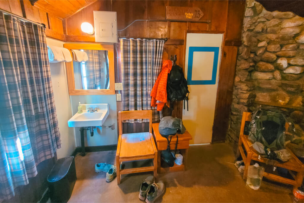 How to Visit Phantom Ranch - Grand Canyon’s Most Epic Place to Stay (A ...