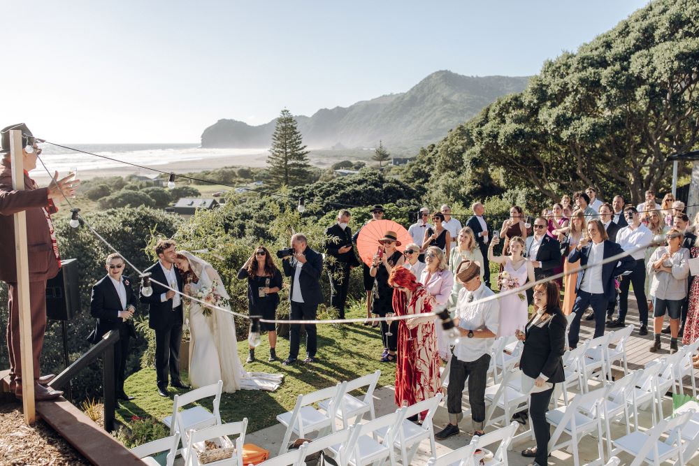 Inside Hart Reynolds and Anthony Wiseman’s dreamy beachside wedding ...