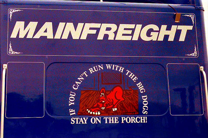 The dump truck asses with dreamy tramp stamps | Ensemble Magazine