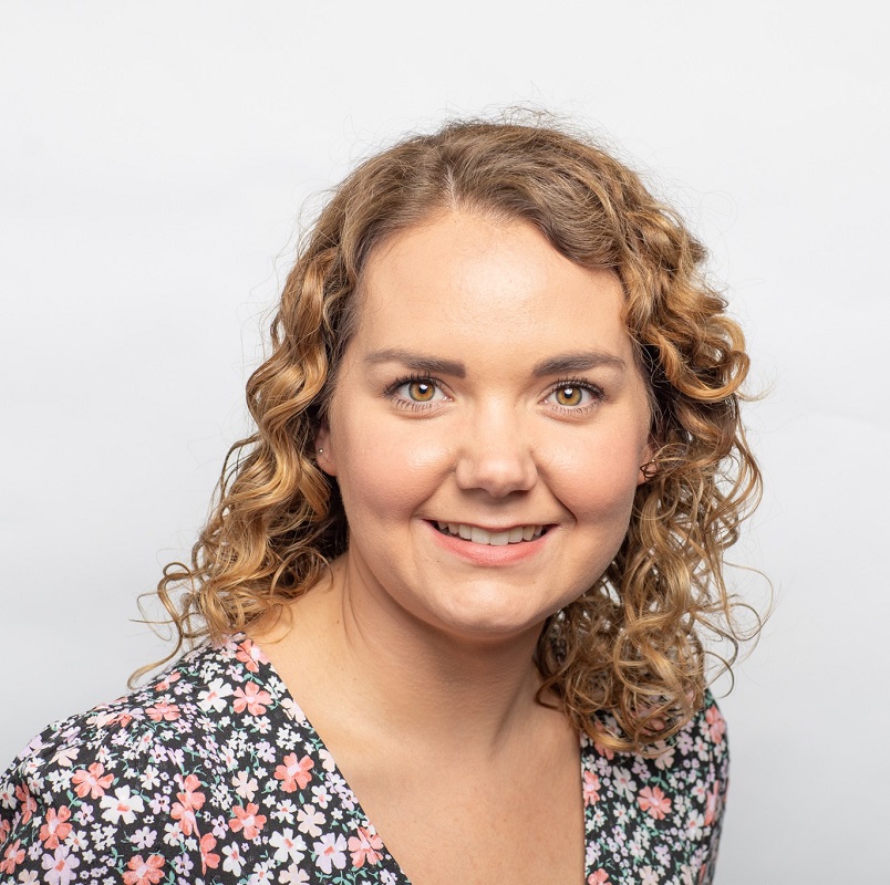 LOUISA FARRANT at Law Solicitor Firm