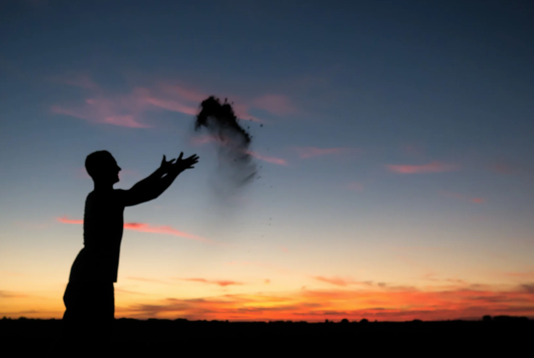 Learning How to Let Go of Your Loved One’s Ashes and Move Forward ...