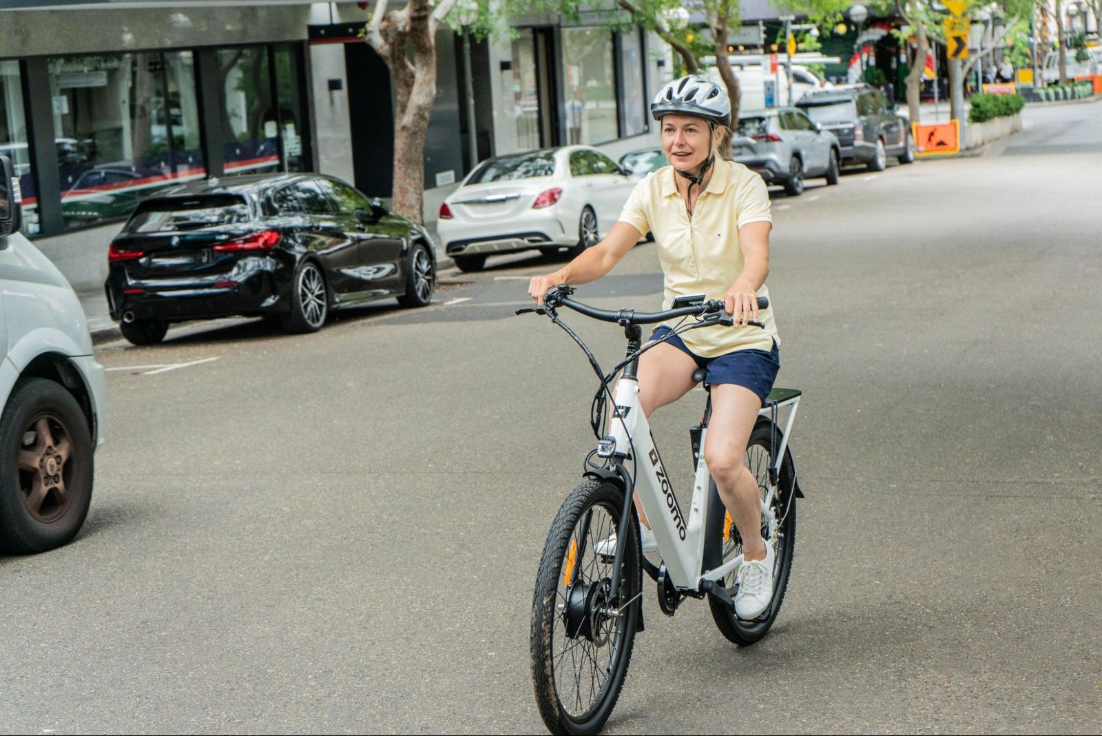 EAV x Zoomo | Electric Cargo Bikes for Delivery