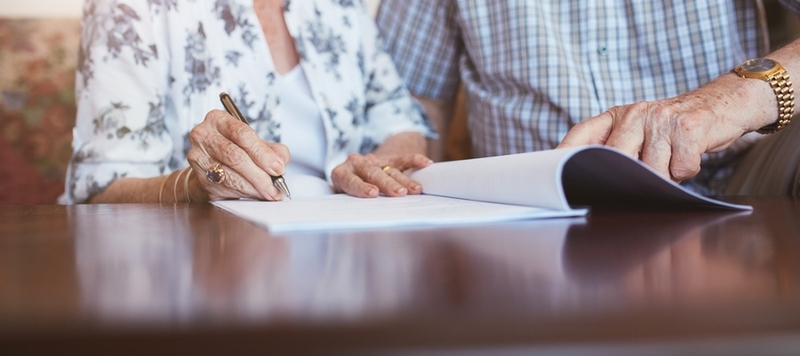 Skrive testament: En komplett guide (hvordan, gyldighet, mal)