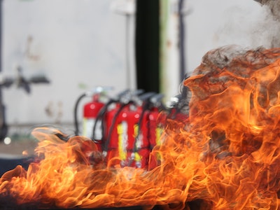 Fire Extinguisher Simulation in Visionary Render