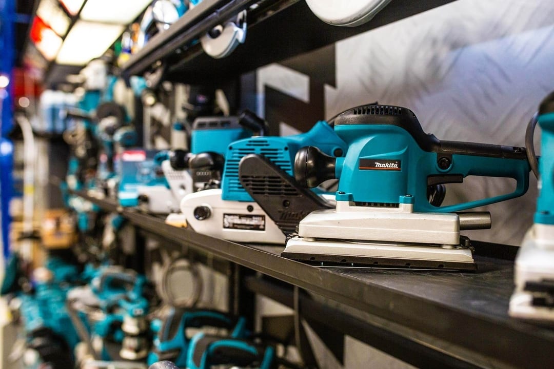 Badili Hardware - Where Your Kina Buys More!