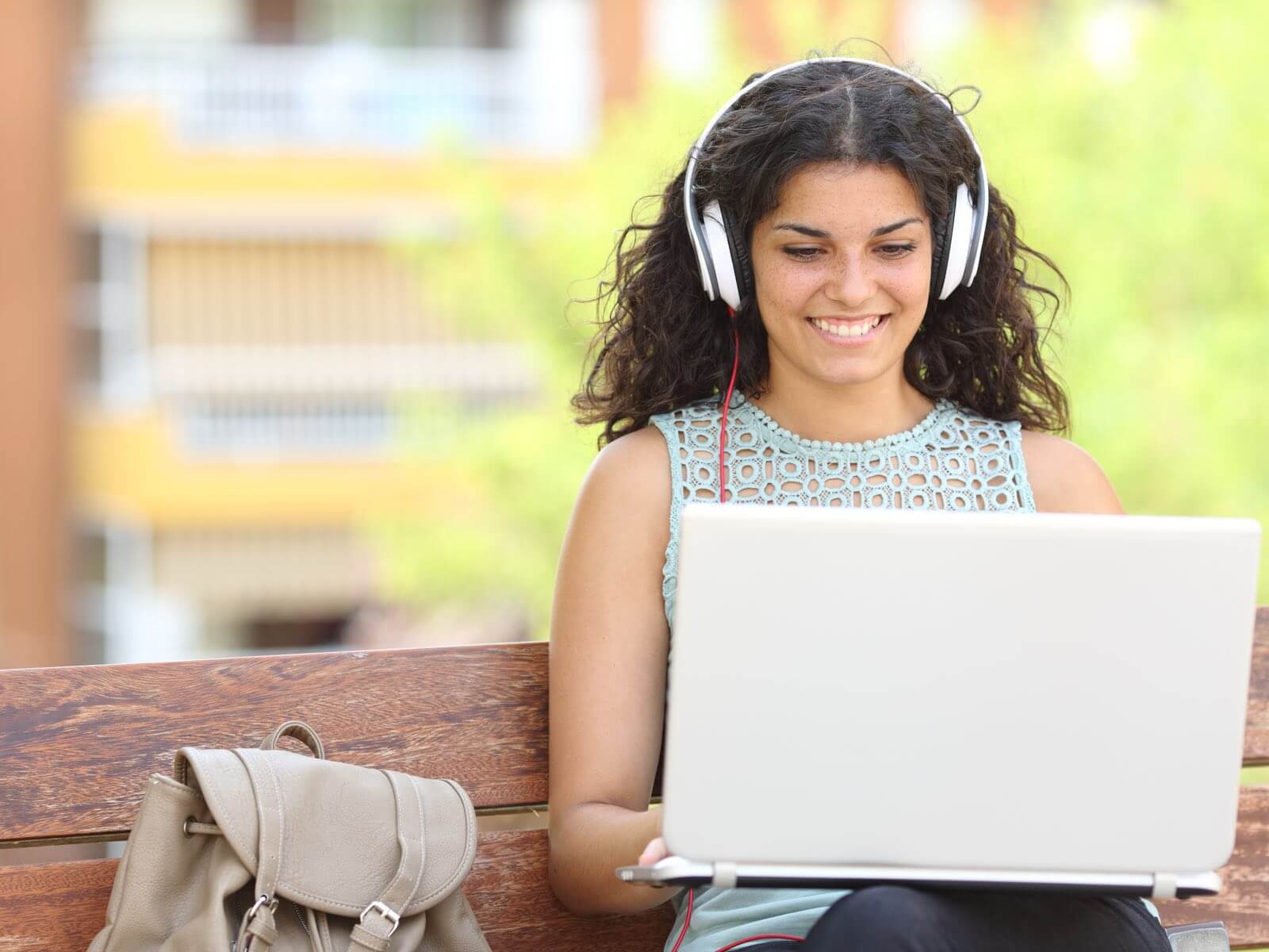 Student Engagement Tips for the Higher Ed Journey | Formstack Blog