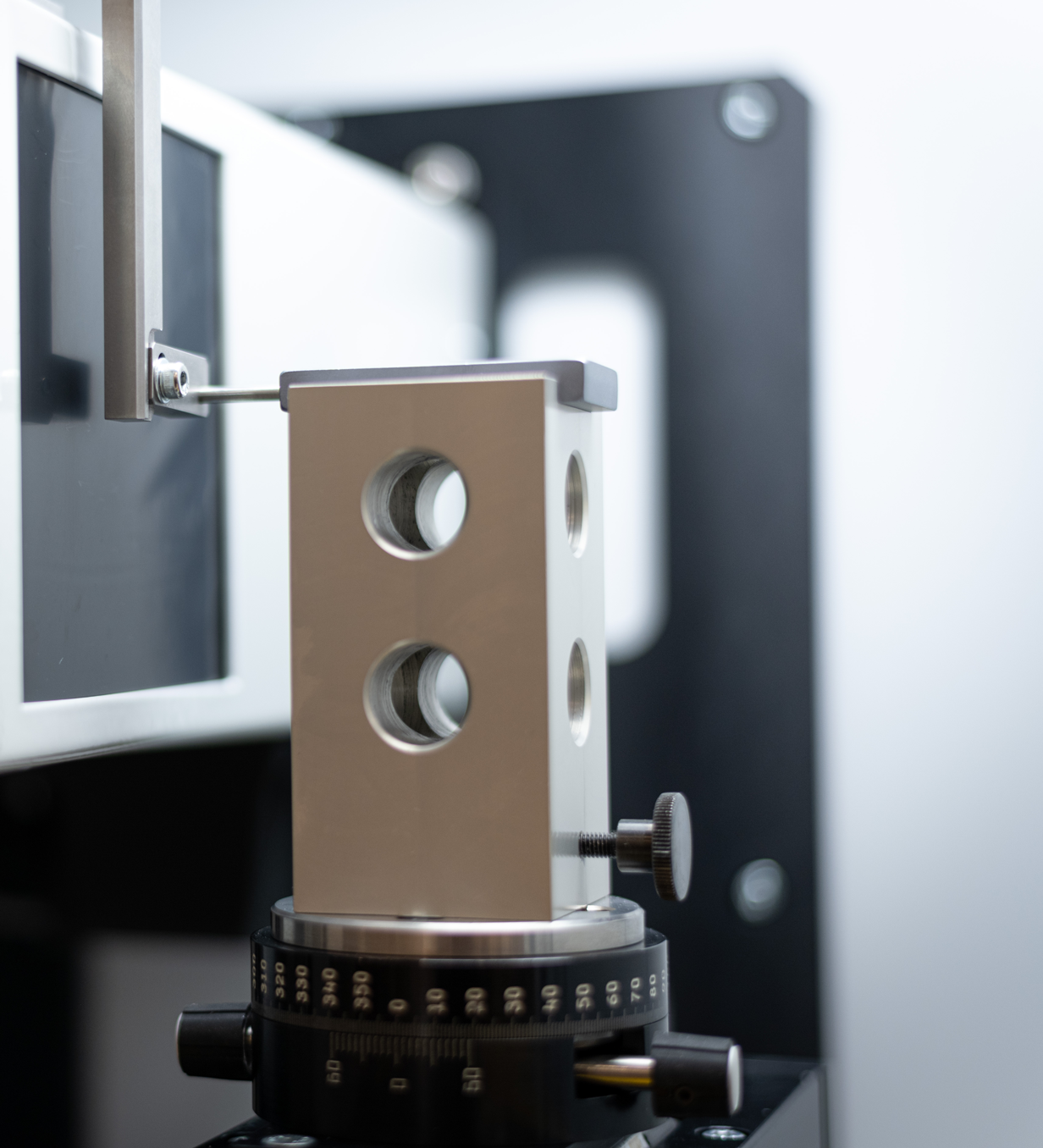 Laue-COS Benchtop