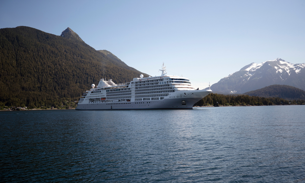 A sailing voyage onboard Silversea | Apex Travel
