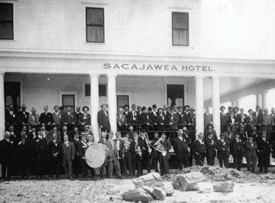 History | Sacajawea Hotel
