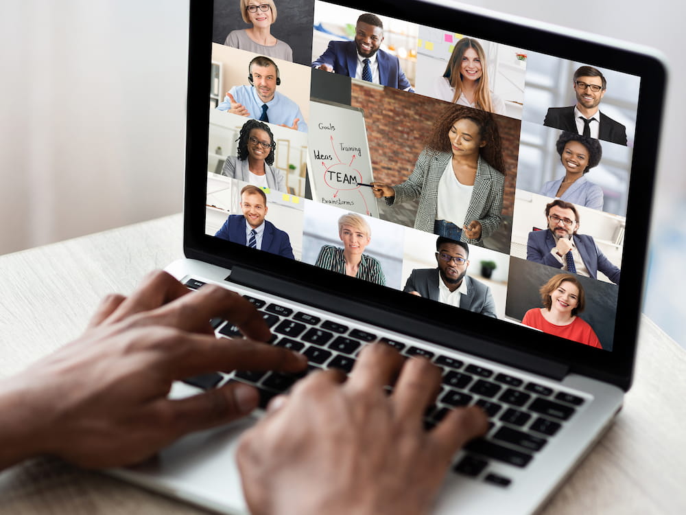 Virtual Workplace Management: The Future of Email | Gmelius