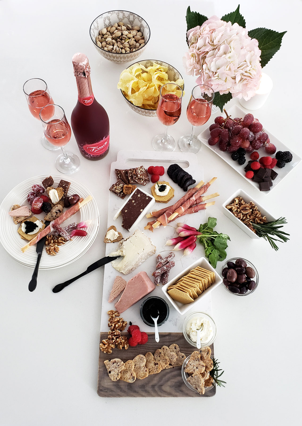 How to - Create a Romantic Food Board