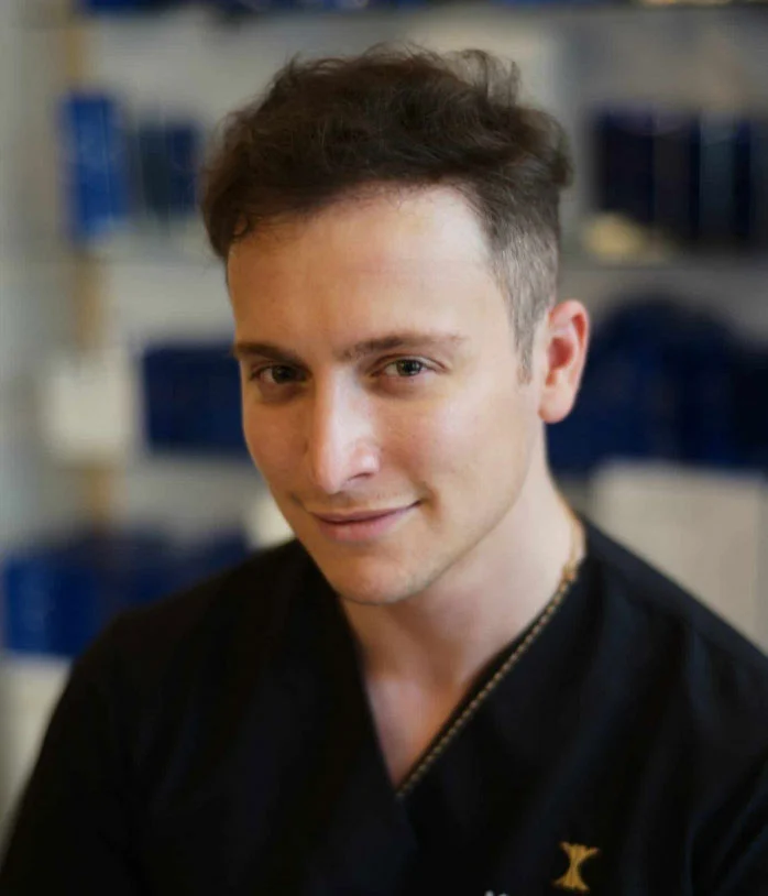 Dr Leonardo Fasano | Aesthetic Doctor and Vaser Liposuction/Renuvion ...