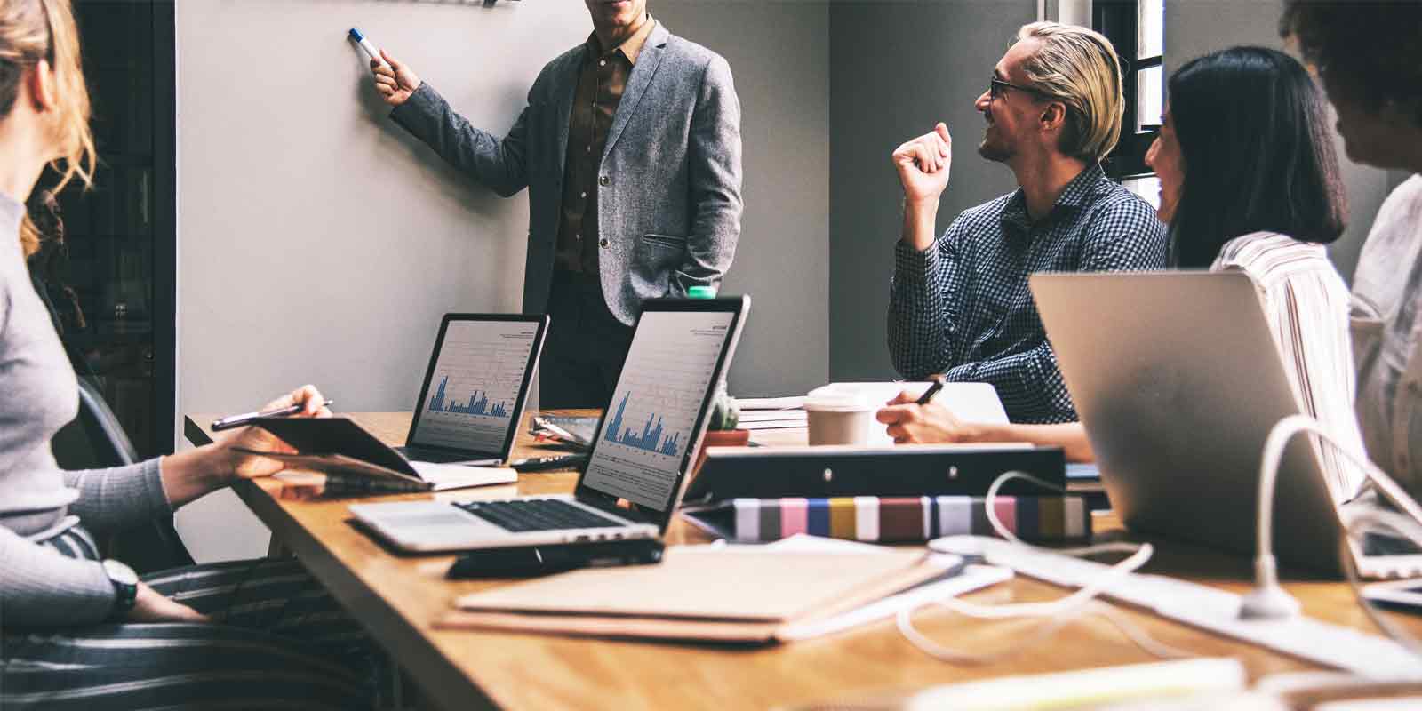 Carreira em W: por que é o futuro no mercado de trabalho? | Blog Alymente