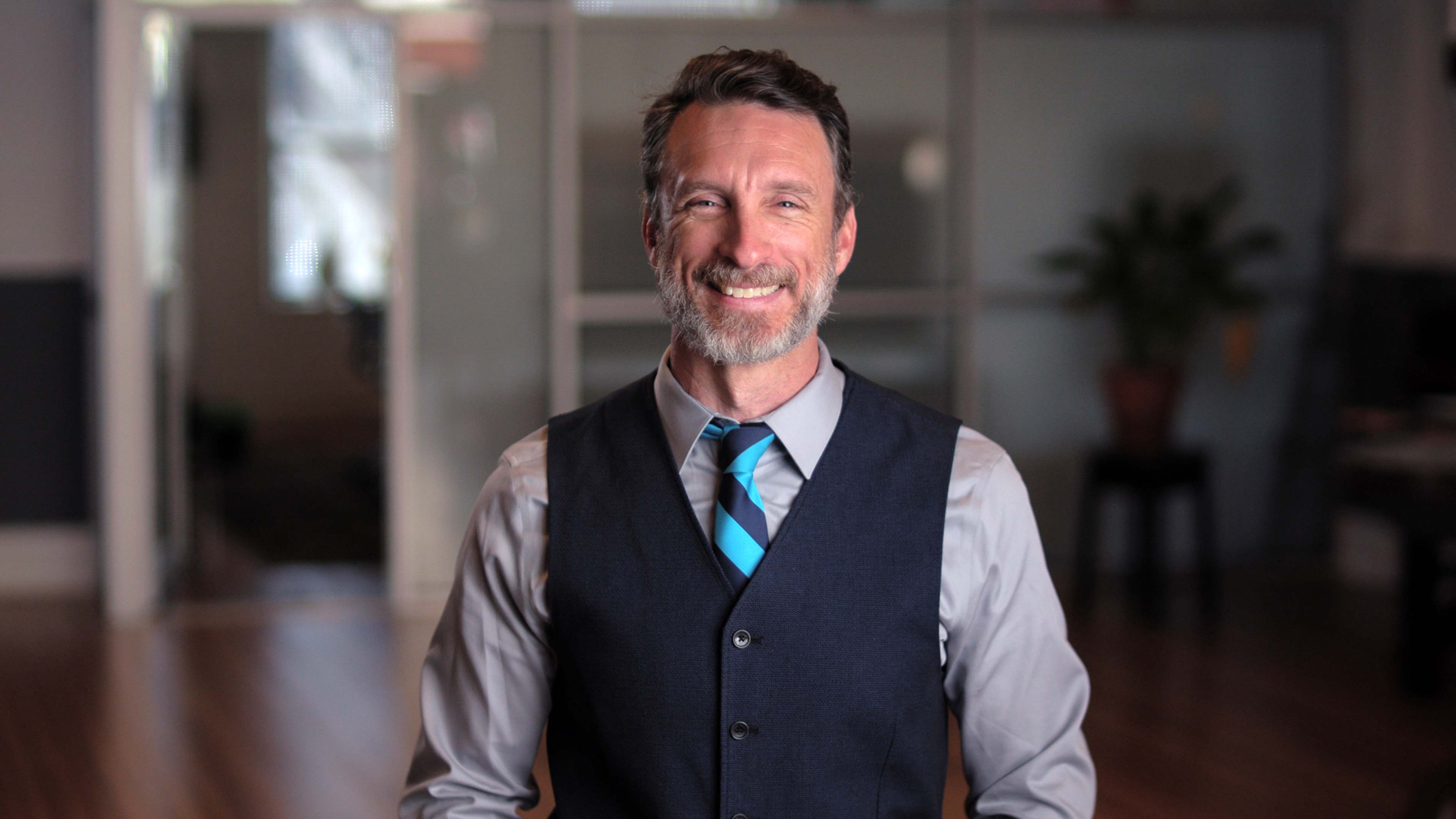 Who is Mike Michalowicz? - Video Supply's Portfolio