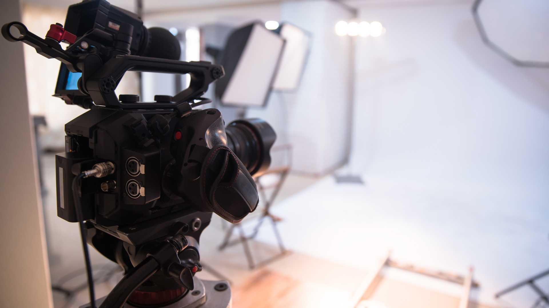 9 Ways to Wow Your Audience With Creative Video Ideas - Video Supply Blog