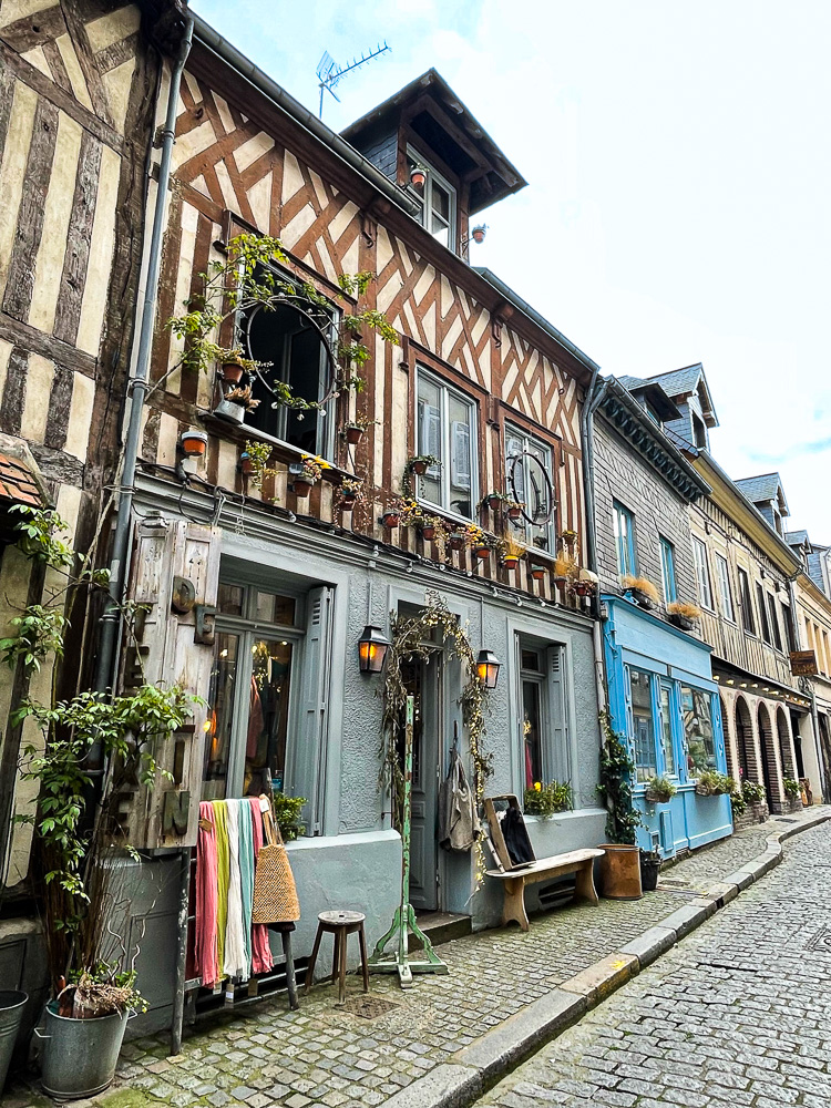 The Complete Normandy Travel Guide