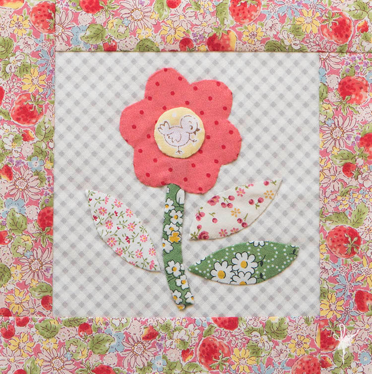 Happy Flower Quilt-Along - Blocks 1-4
