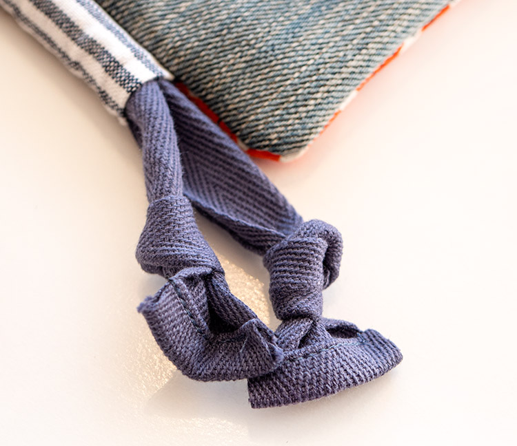 Back to School Backpack Tutorial - Stay Gold Panel Challenge