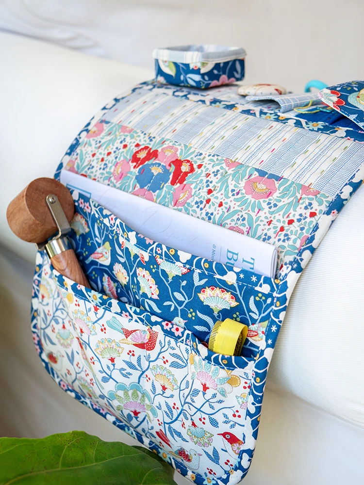 Tilda Jubilee Smart Sofa Station