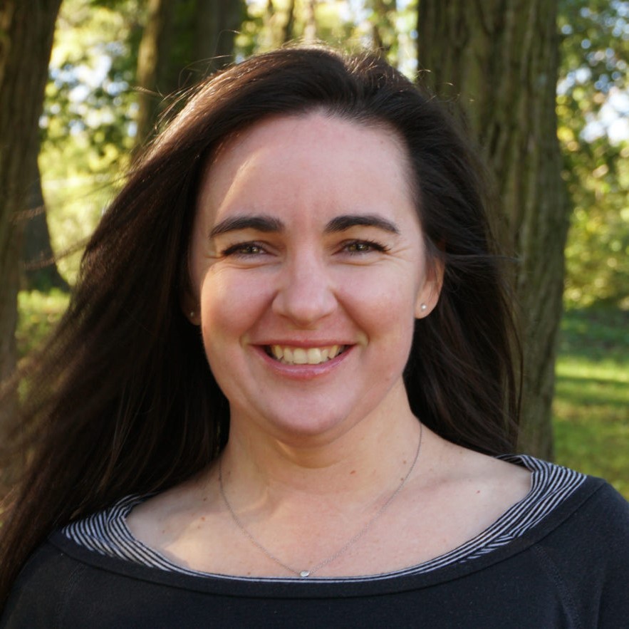 Holly Duke's Instagram, Twitter & Facebook on IDCrawl