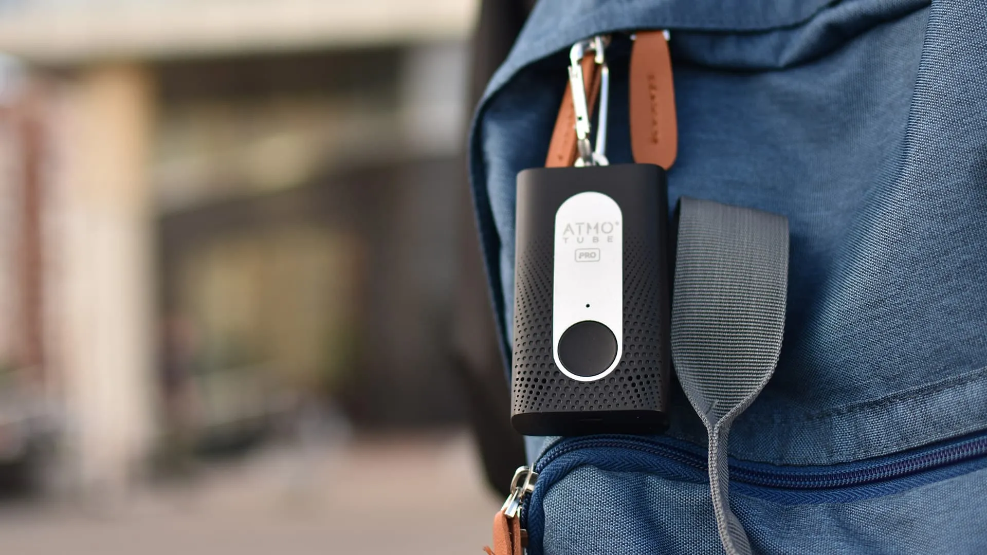 Atmotube PRO - Wearable and portable air quality monitor