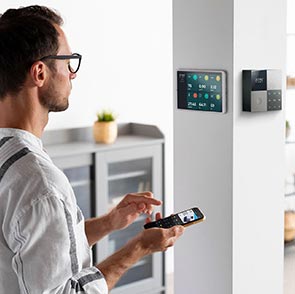 Portable and Indoor Air Quality Monitors For HVAC Professionals