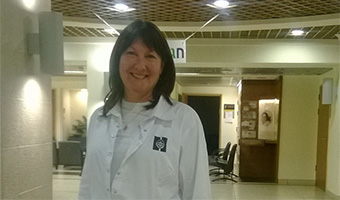 Story | Caryn Andrews: Hadassah Nurse Practitioner on a Mission