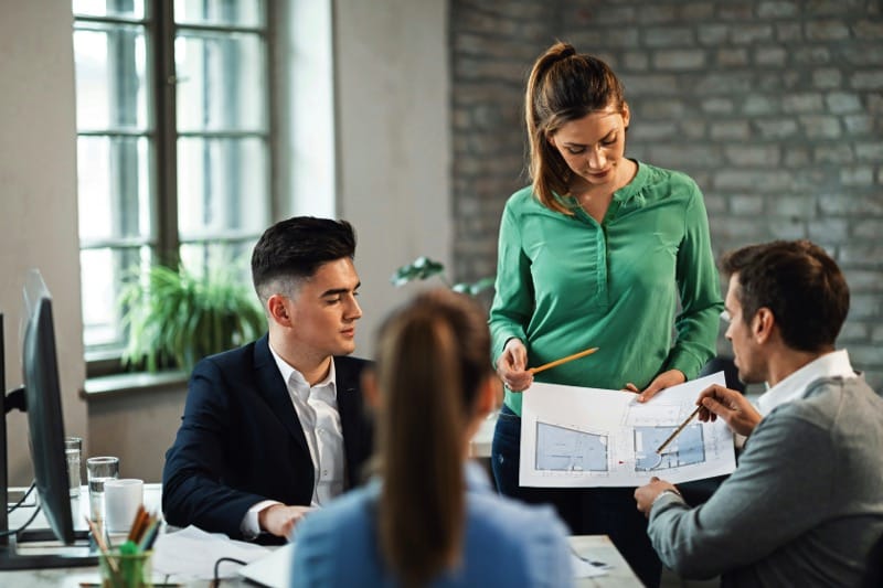 Führungskraft 2.0: Erfolgreich den Übergang vom Teammitglied zur Leitungsposition meistern ...