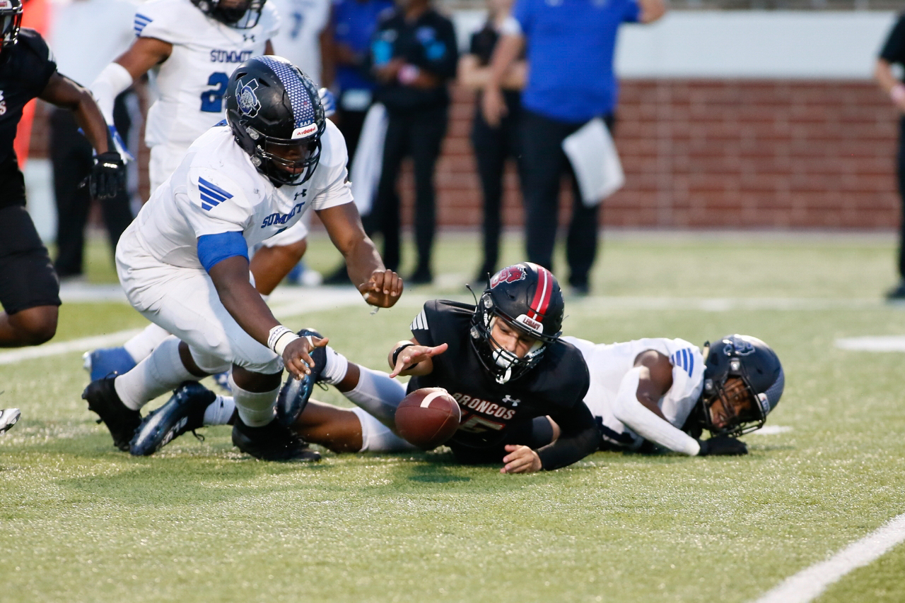 Summit earns commanding win over Legacy