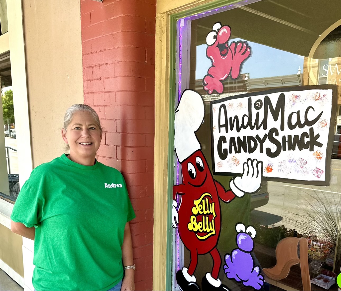 AndiMac's Candy Shack sweetens downtown Mansfield