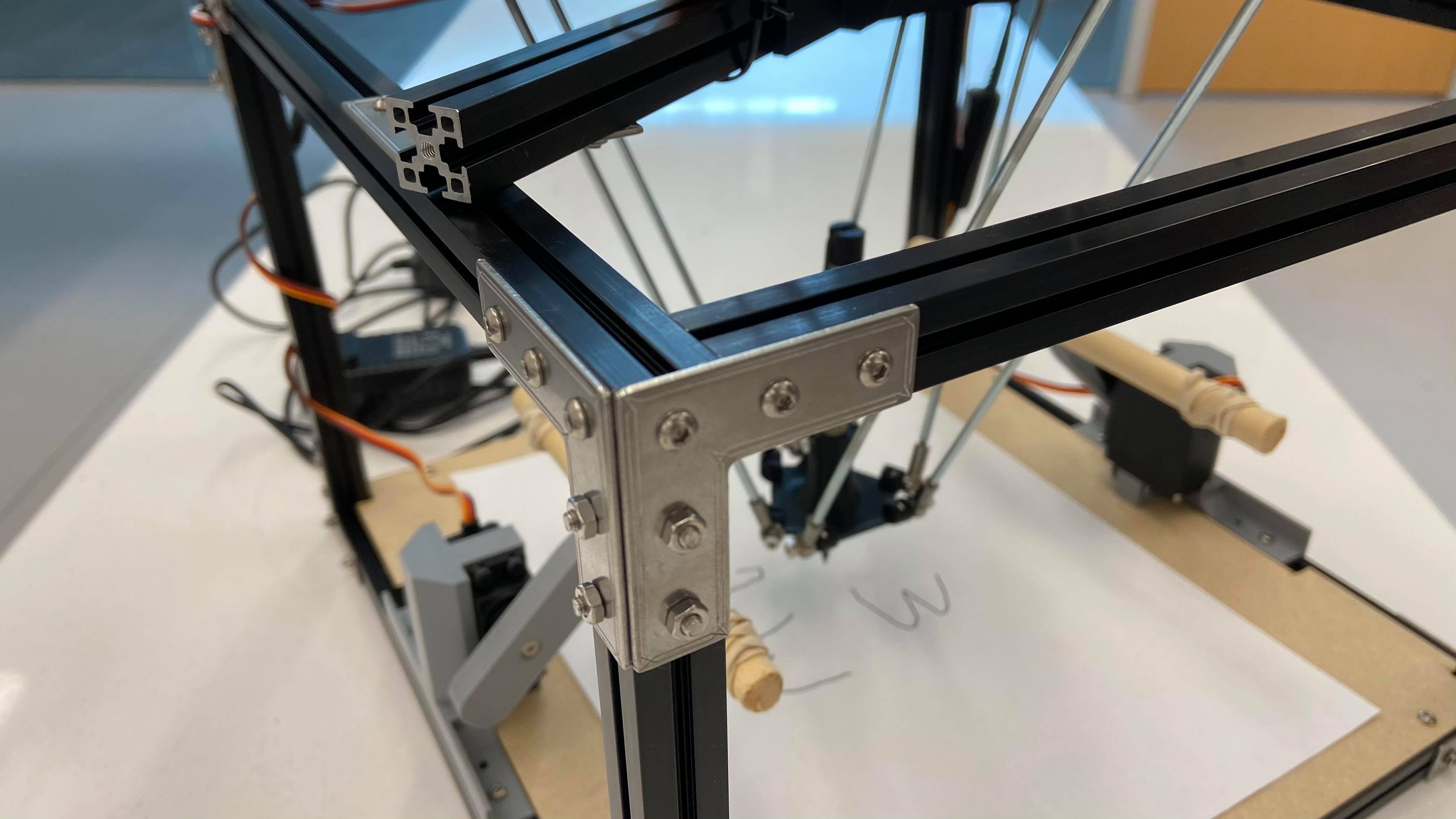 Eric Wu - Delta Drawing Robot