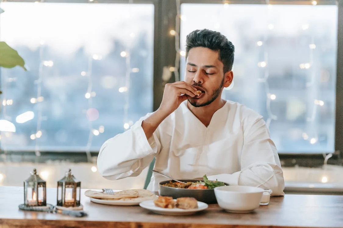 The 3 Best Appetite Suppressants for Men Who Want to Look + Feel Their Best