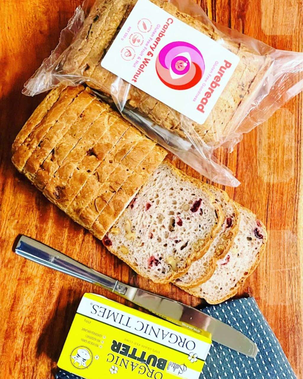 Order wholesale from Purebread using Upstock