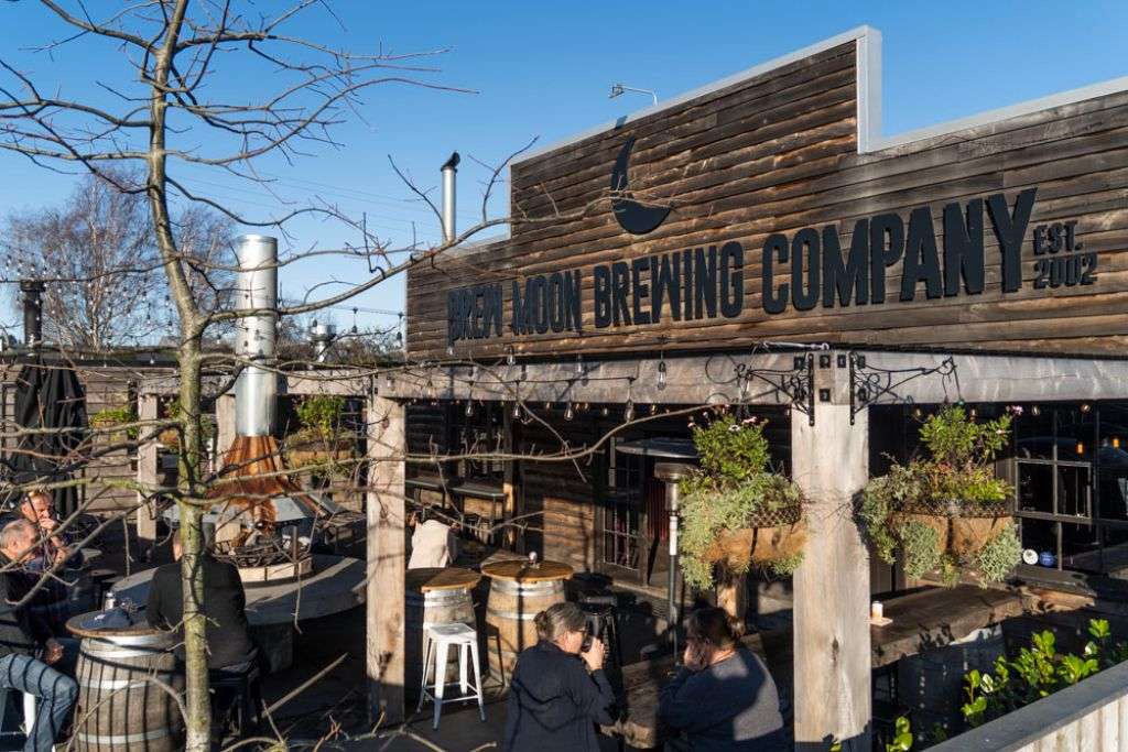 Order wholesale from Brew Moon using Upstock